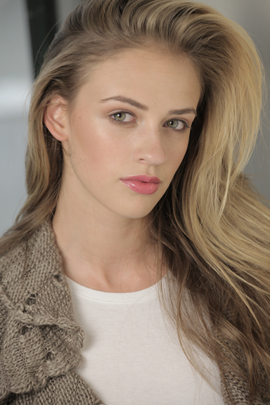 emma-k-w - NV Models | New View Modeling