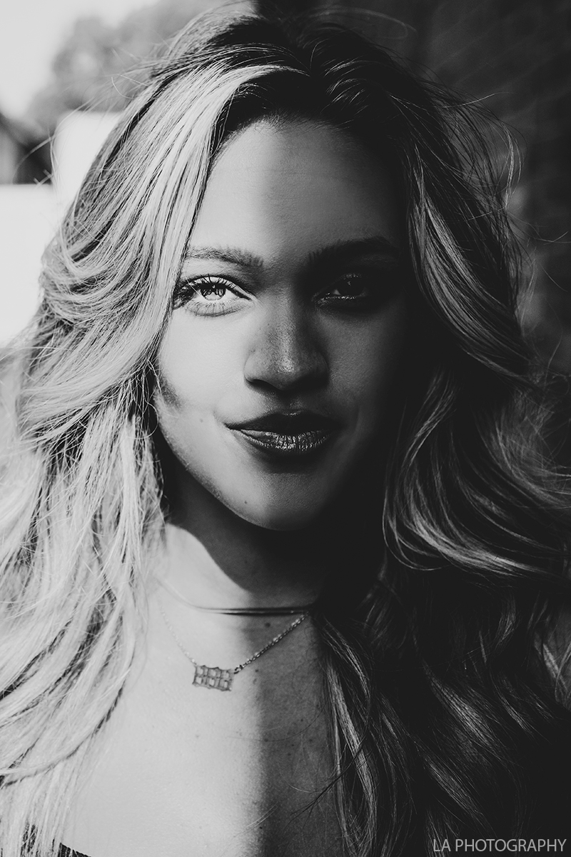 Isabelle J | New View Modeling