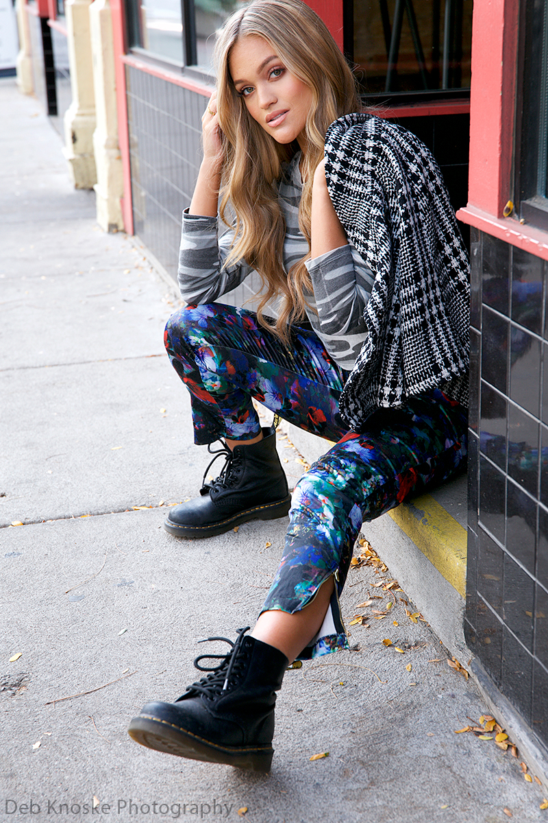 Isabelle J | New View Modeling