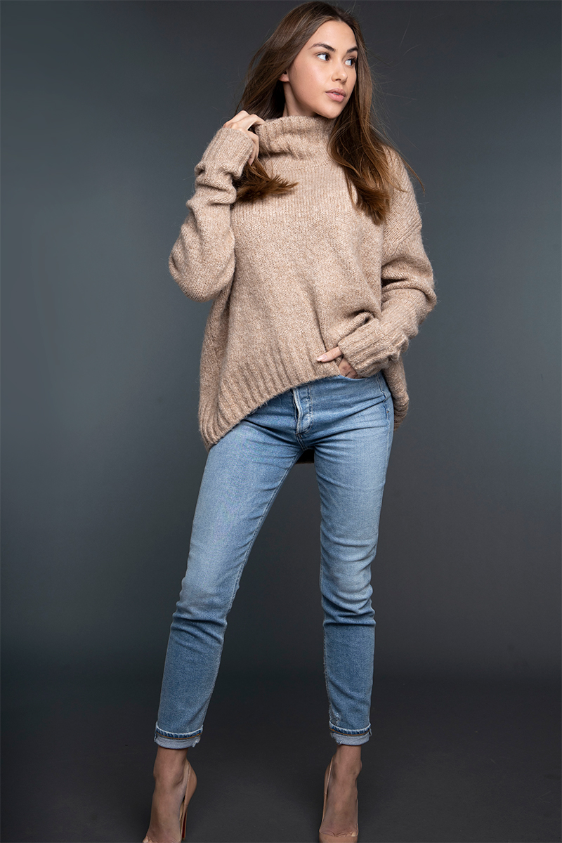 Kelsey R | New View Modeling