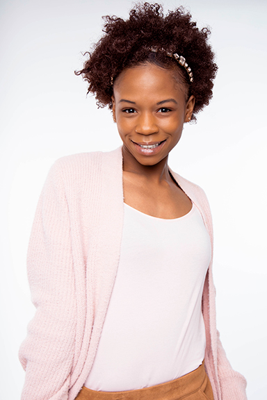 Keyandra R | New View Modeling