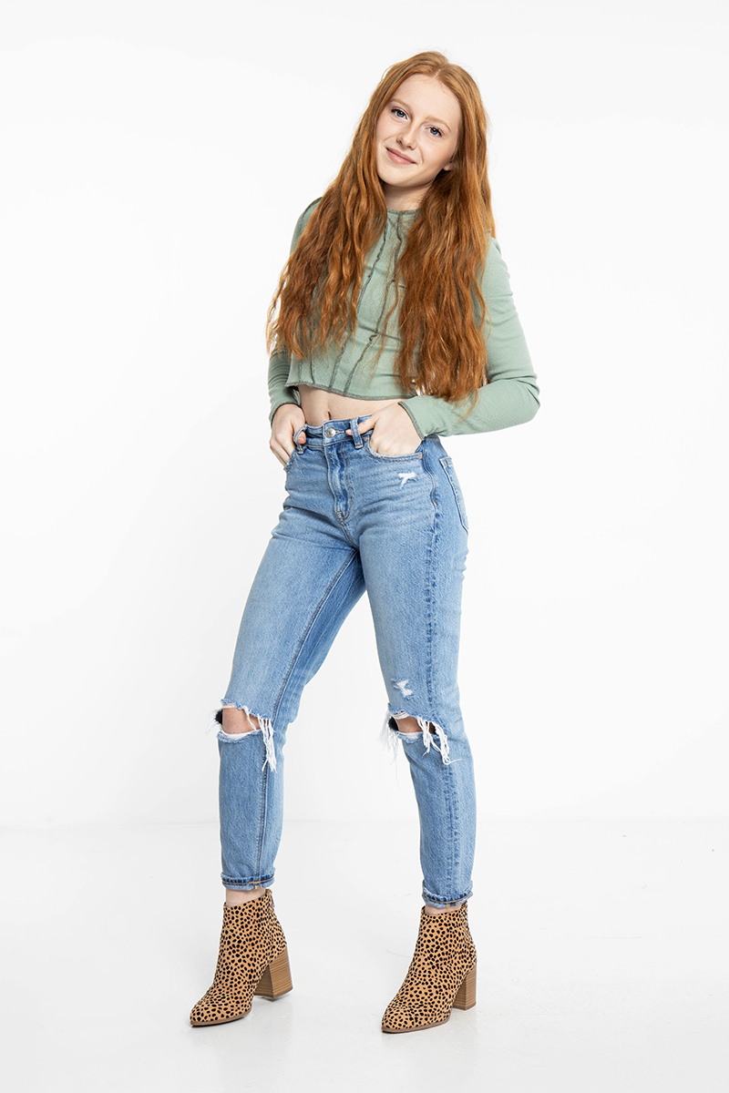 Alison M | New View Modeling