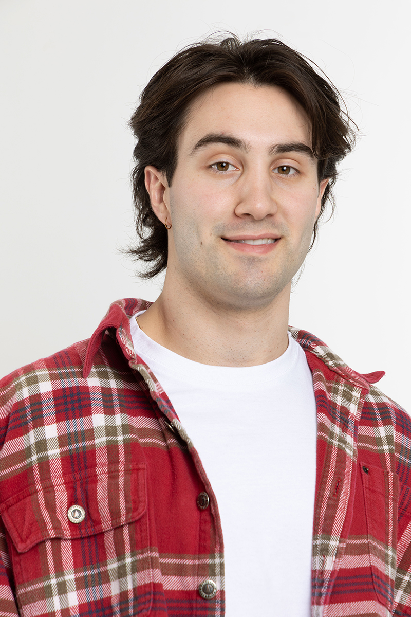 Dominic F | New View Modeling