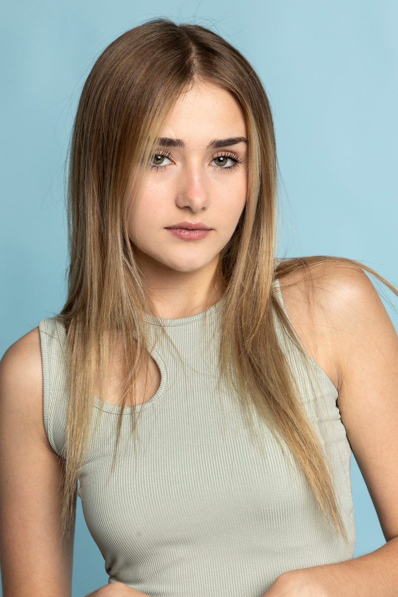 Sydney H | New View Modeling