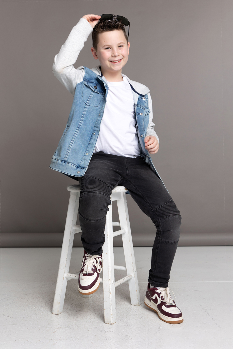 Jax B | New View Modeling