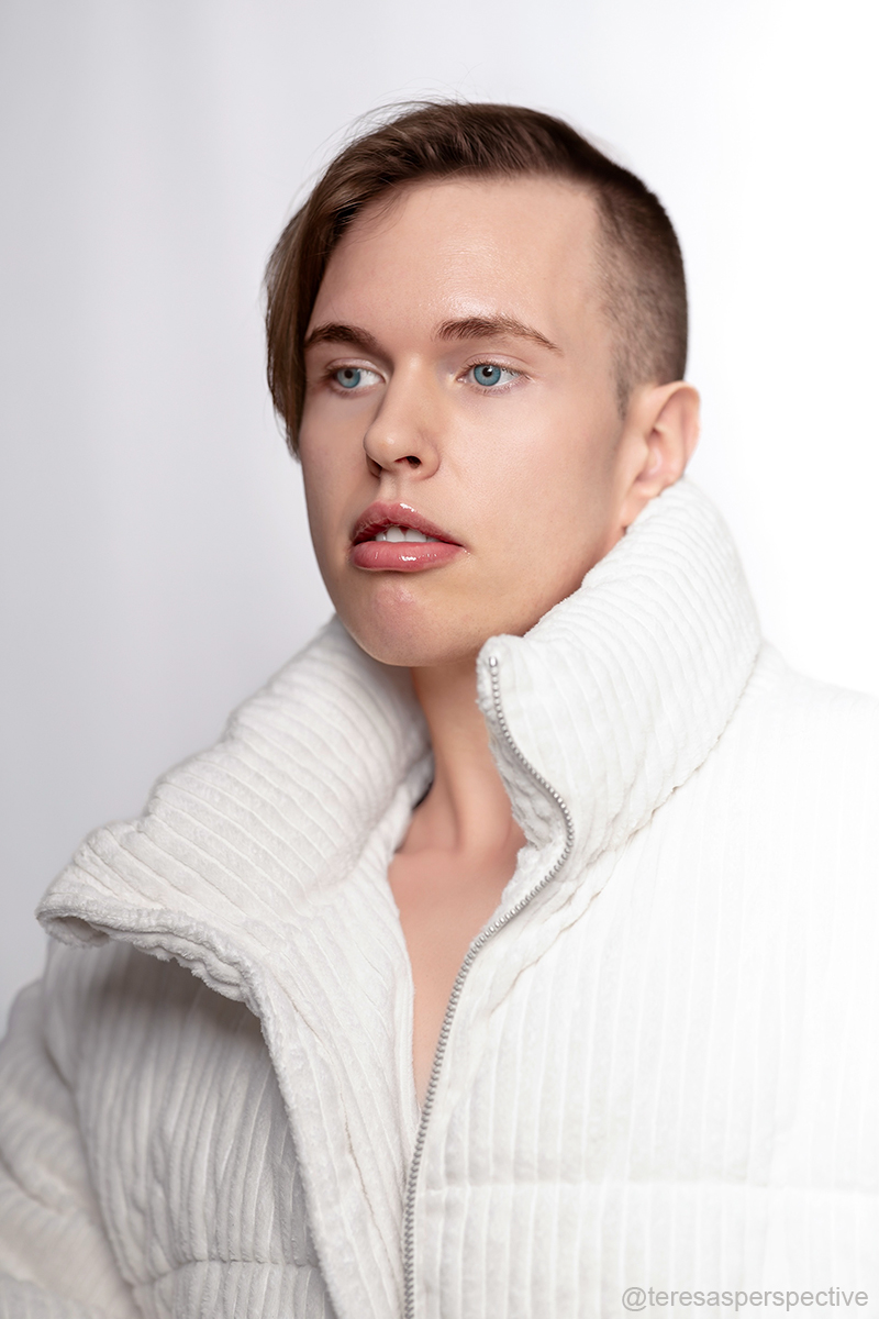 Johnny E | New View Modeling